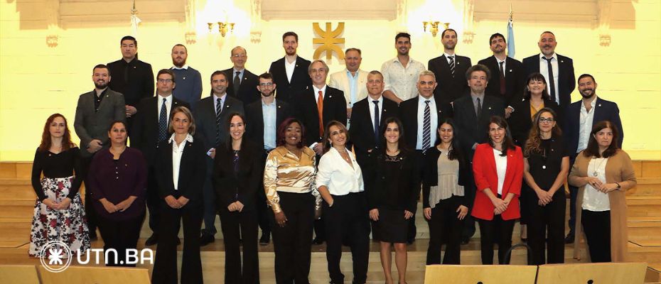 Primera colación de posgrado del año - UTN.BA